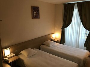 Tipi Hôtel (Rue Daguerre No:75, 14e Arrondissement), otel  Paris'ten