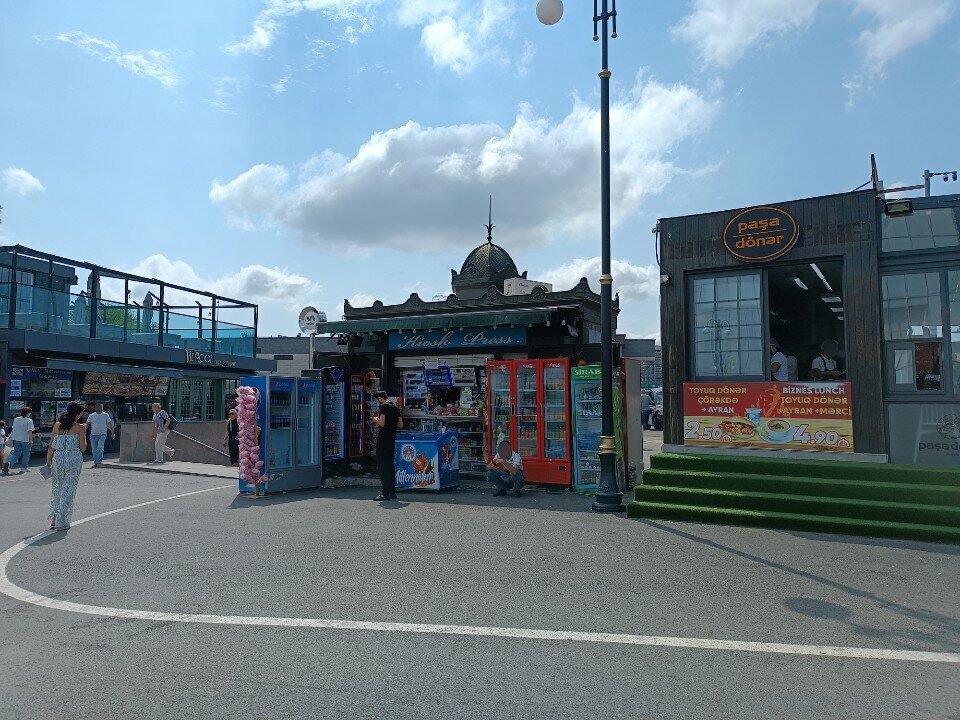 Tütün, sigara mağazaları Kiosk, Bakü, foto