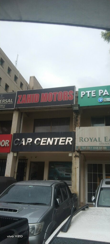 Otomobil servisi Zahid Motors, Islamabad, foto
