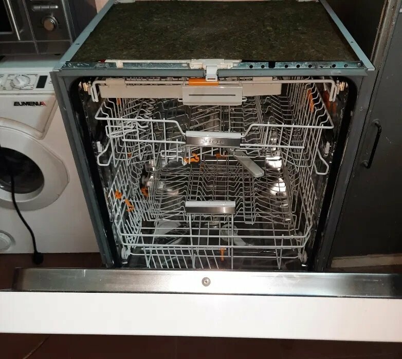 Beyaz eşya servisleri Ремонт стиральных машин, Moskova, foto