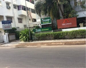 The Lotus Apartment Hotel (State of Tamil Nadu, Chennai), otel  Chennai'den