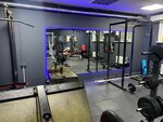 Suvorovskiy gym (pereulok Belousova No:4/1), spor ve jimnastik salonları  Rostov‑na‑Donu'dan