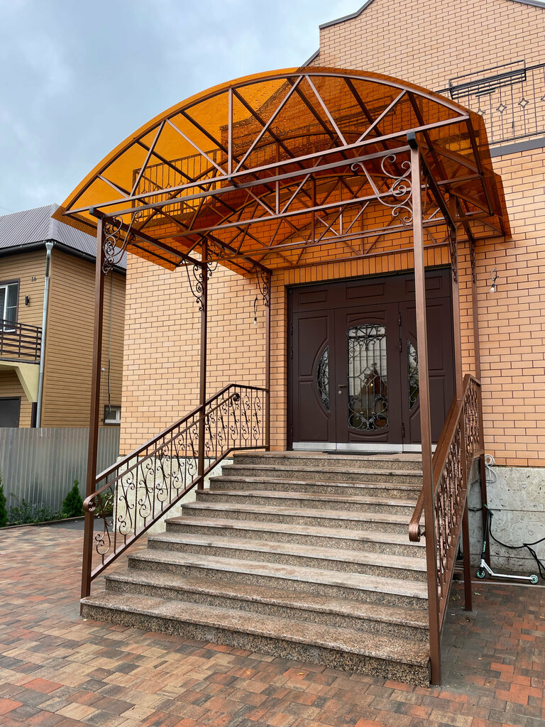 Protestan kilisesi Дом молитвы евангельских христиан, церковь МСЦ ЕХБ, Lobnia, foto