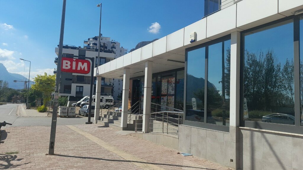 Süpermarket Bim, Antalya, foto
