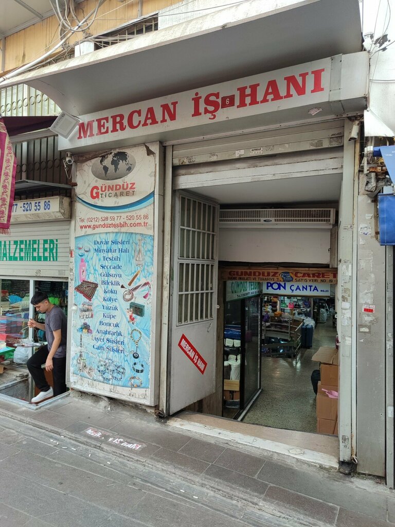 Çanta ve valiz mağazaları Lüx Saraciye, İstanbul, foto