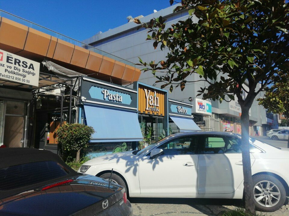 Pasta, şekerleme ve tatlı Yalı Fırın, İstanbul, foto