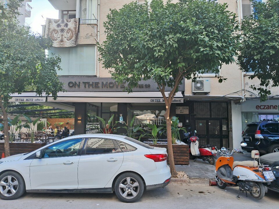 Kafe On The Move Coffee Co, Adana, foto