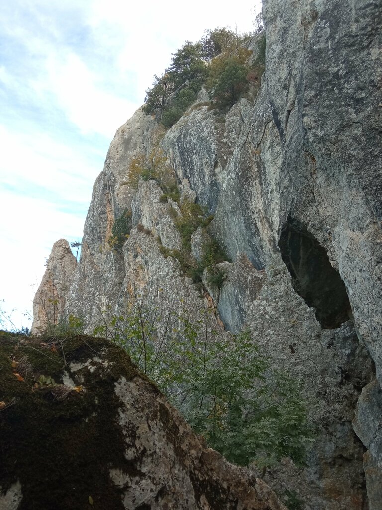 Dağ zirvesi Гора Чирка-Баир, Sevastopol, foto