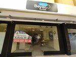 Beyaz Outlet (Yeşilbahçe Mah., Metin Kasapoğlu Cad., No:53/C, Muratpaşa, Antalya), giyim mağazası  Antalya'dan