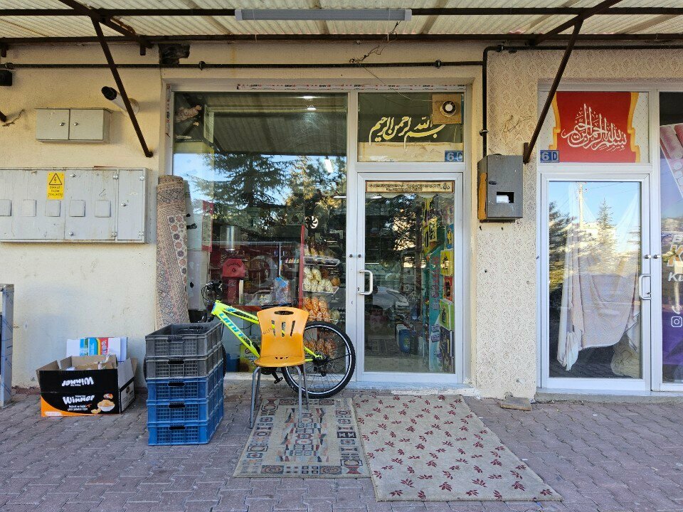 Market Eliman Market, Konya, foto
