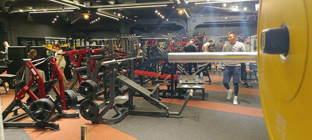 Fitness kulüpleri Adrenaline, Almatı, foto