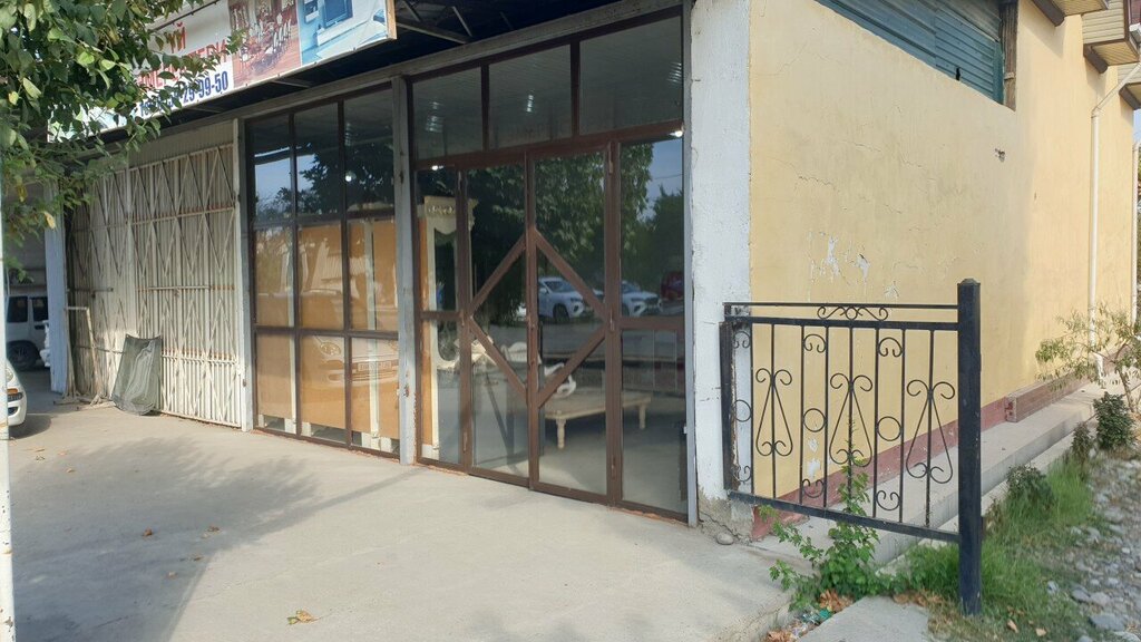 Mobilya mağazaları Эмеректер, Oş İli, foto