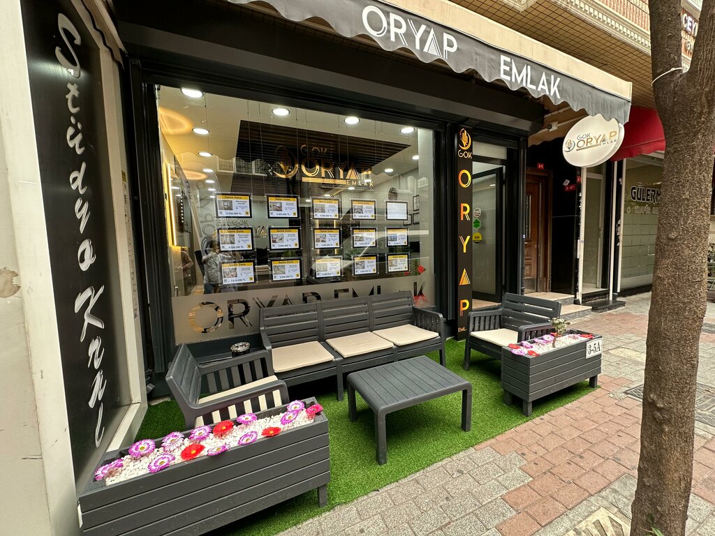 Emlak ofisi Gök Oryap Emlak, İstanbul, foto
