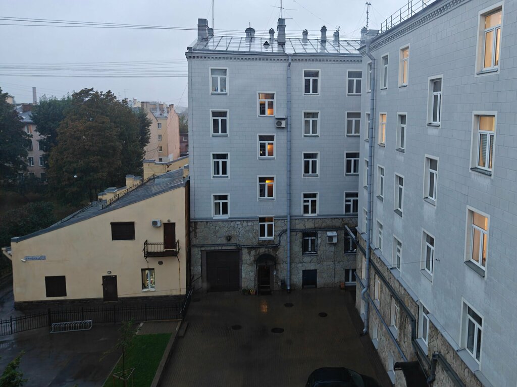 Yönetim ofisi Альбион 2002, Saint‑Petersburg, foto