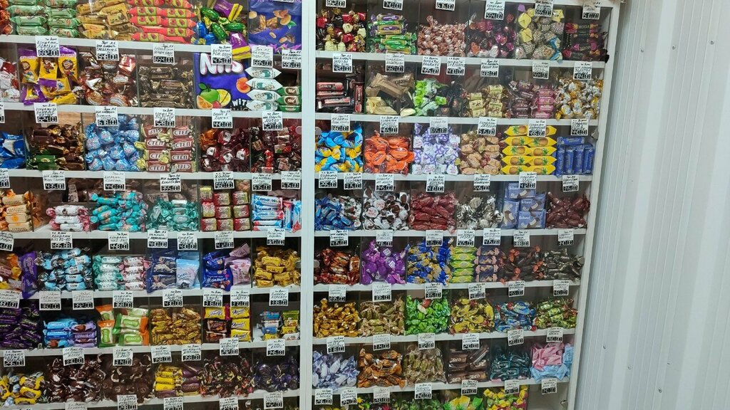 Pasta, şekerleme ve tatlı Лавка сладостей, Omsk, foto