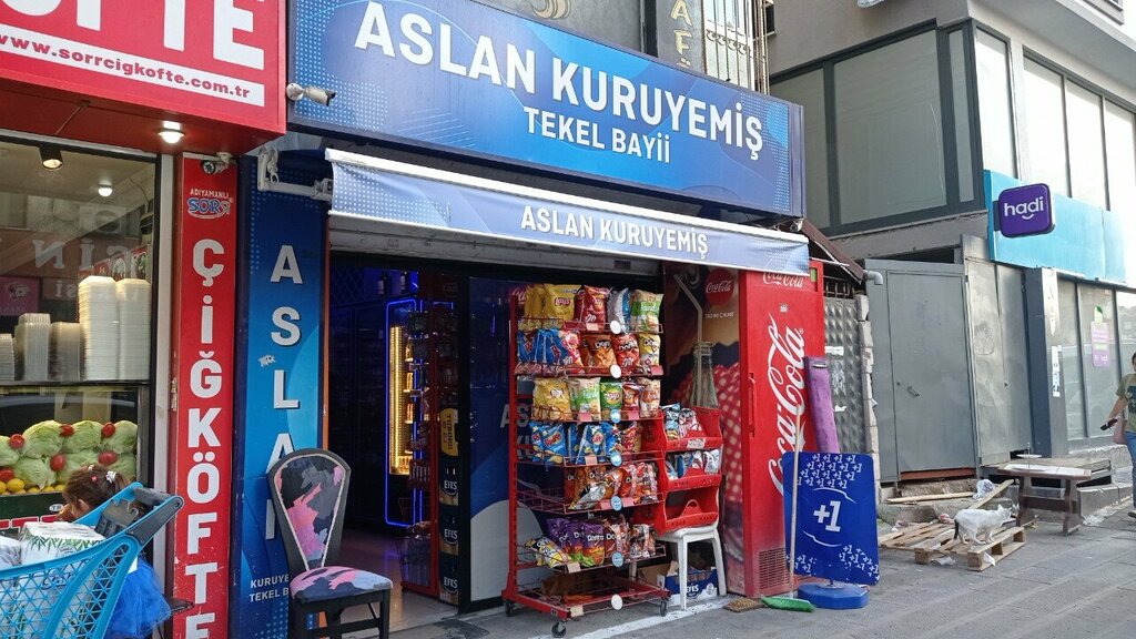 Alkollü içecekler Aslan Tekel, İstanbul, foto