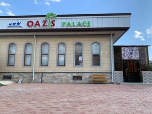 Oazis Palace (Navruz Street No:102), restoran  Üçkuduk'tan