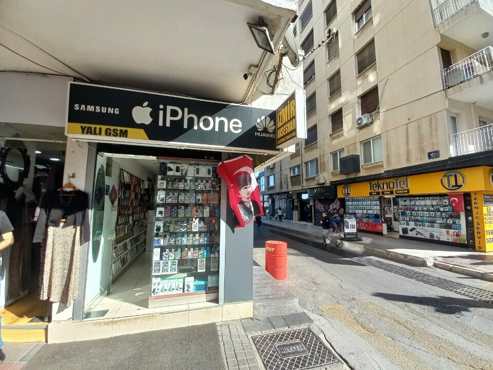 Cep telefonu ve aksesuarları satış mağazaları Yalı GSM, İzmir, foto