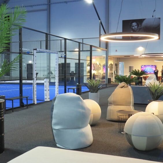 i̇nşaat firmaları Padelart, Ufa, foto