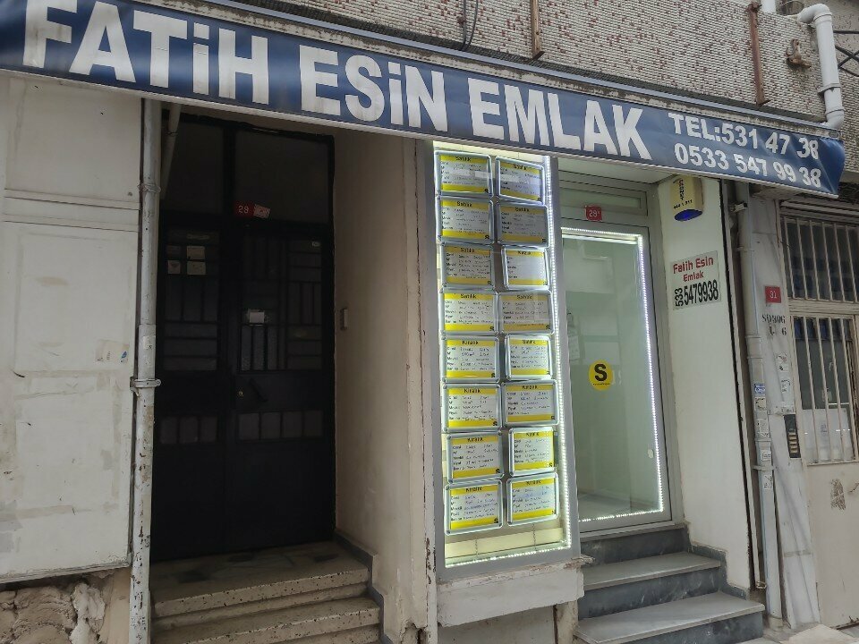 Emlak ofisi Fatih Esin Emlak, İstanbul, foto