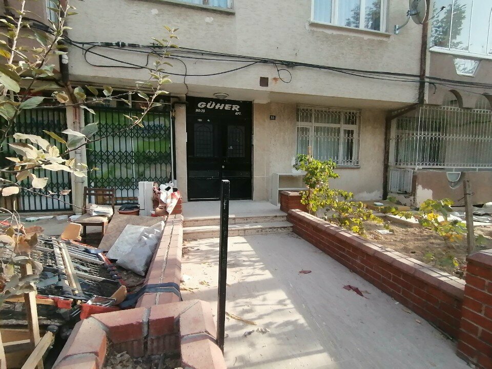 Apartman kompleksi Güher Apartmanı, Konya, foto