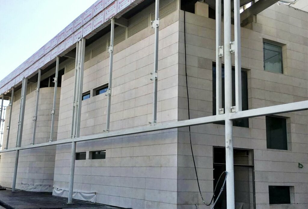 Kaplama malzemeleri Al Mayadi Enterprises, Dubai, foto