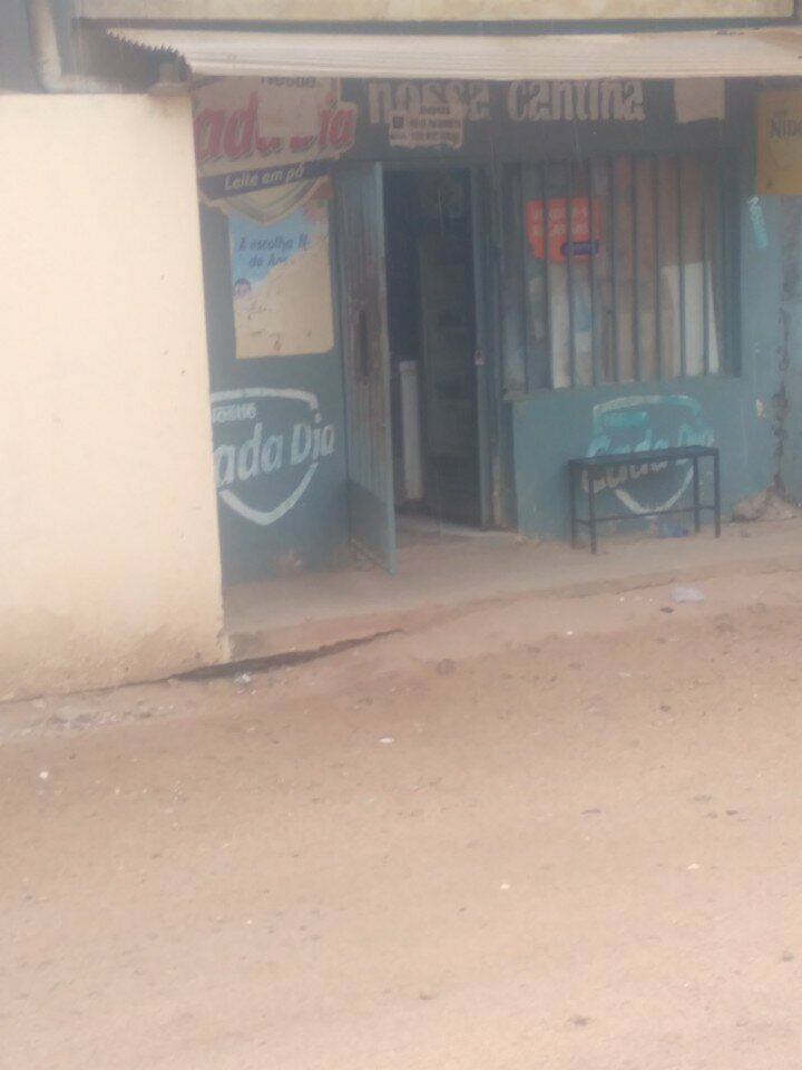 Kantin, yemekhane Nossa Cantina, Loanda, foto