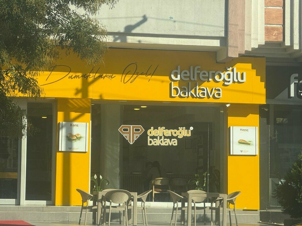 Şekerleme tatlı ve pastacılık ürünleri Delferoğlu Baklava, Gaziantep, foto