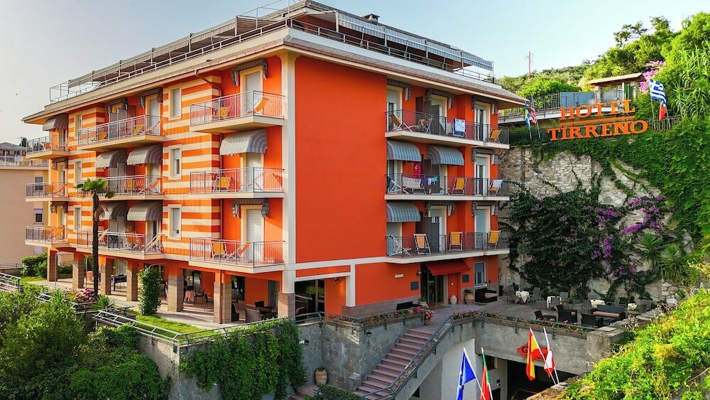 Otel Hotel Tirreno, Ligurya, foto