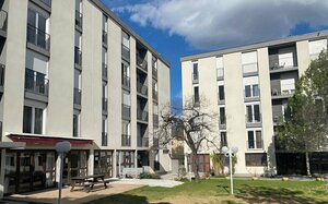 Hôtel HR (Haute-Corse, Corte, Avenue du 9 Septembre), otel