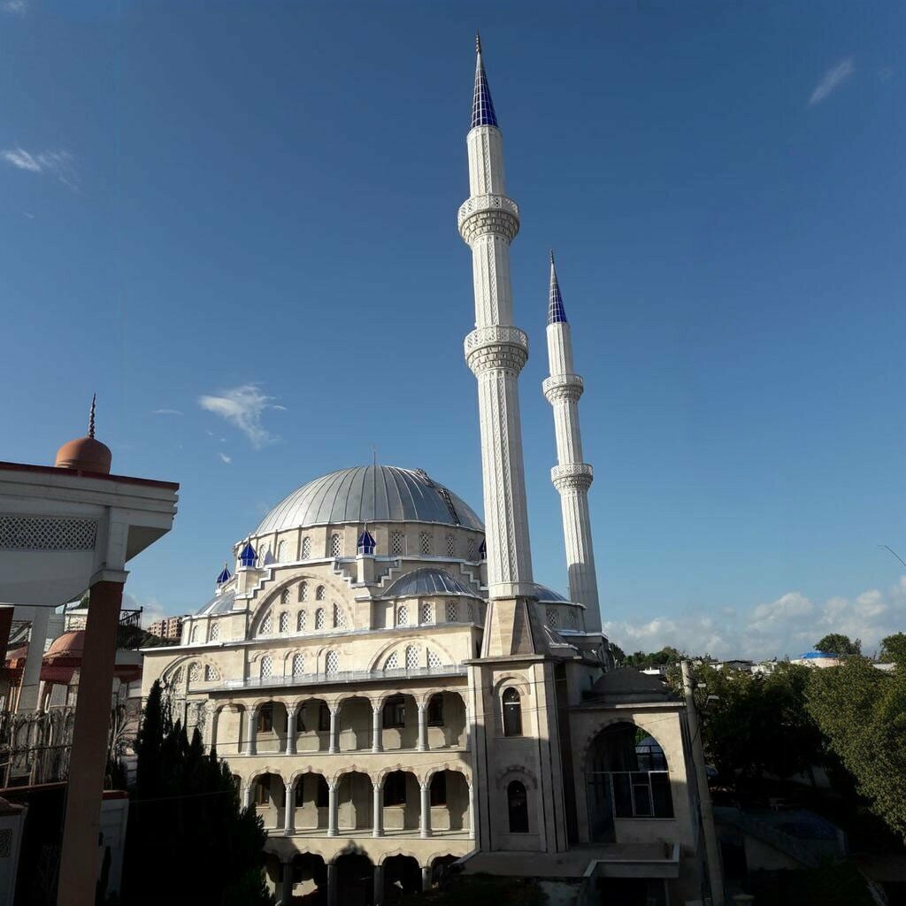 Cami Mevlana Cami, Turgutlu, foto
