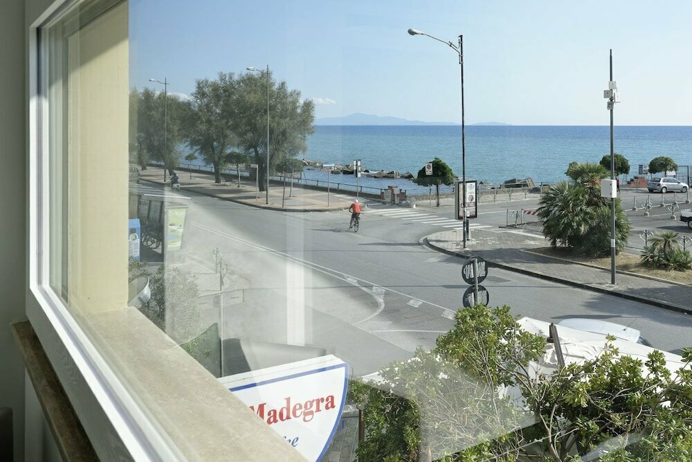 Otel La Madegra Seasuite, Salerno, foto