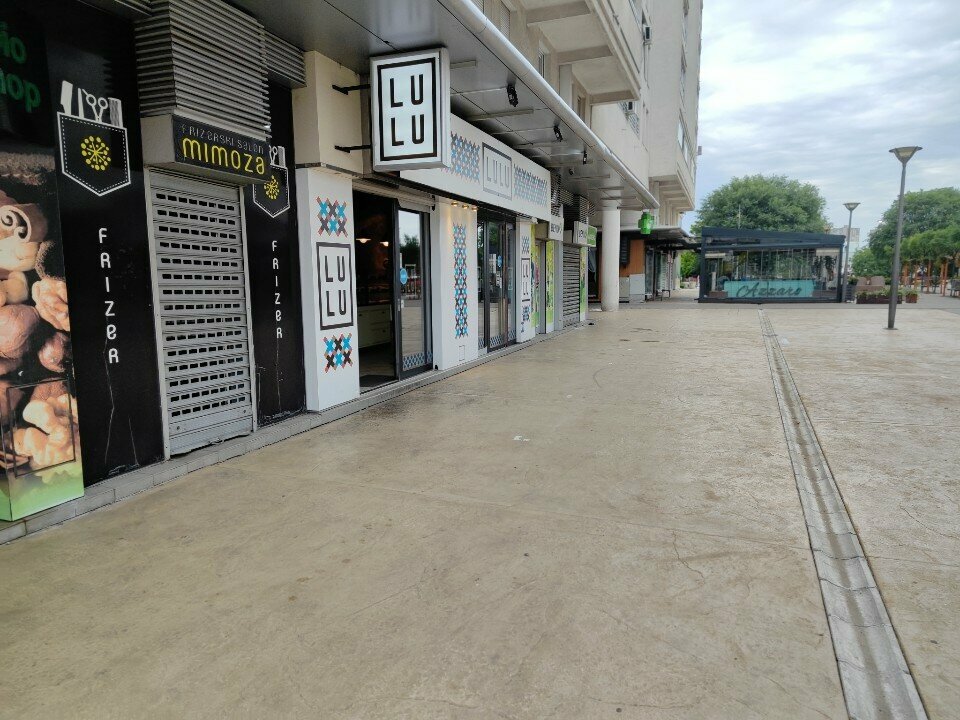 Masa oyunları ve zeka geliştirici oyunlar Flagship Games Beograd, Belgrad, foto