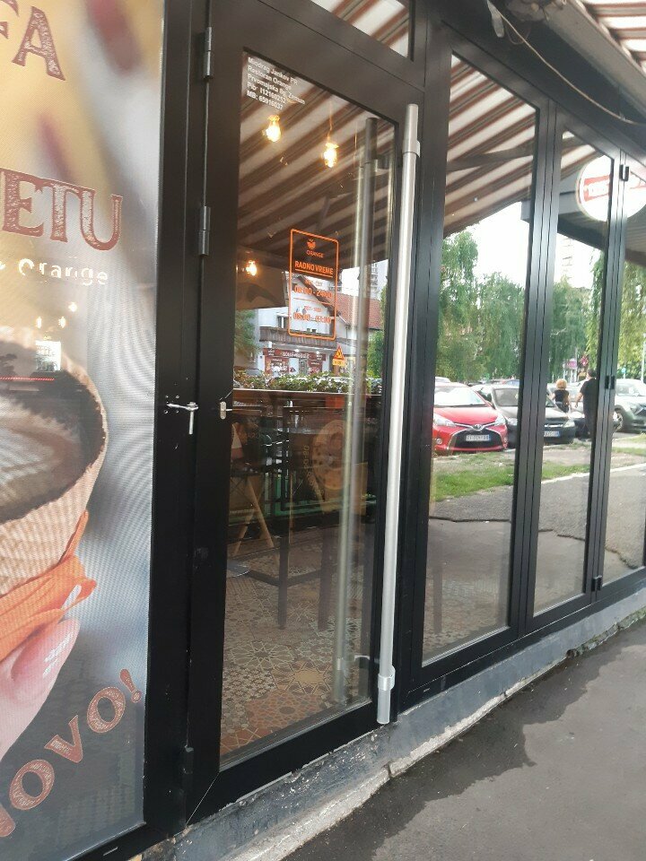 Bar Caffe&snack bar Orange, Belgrad, foto