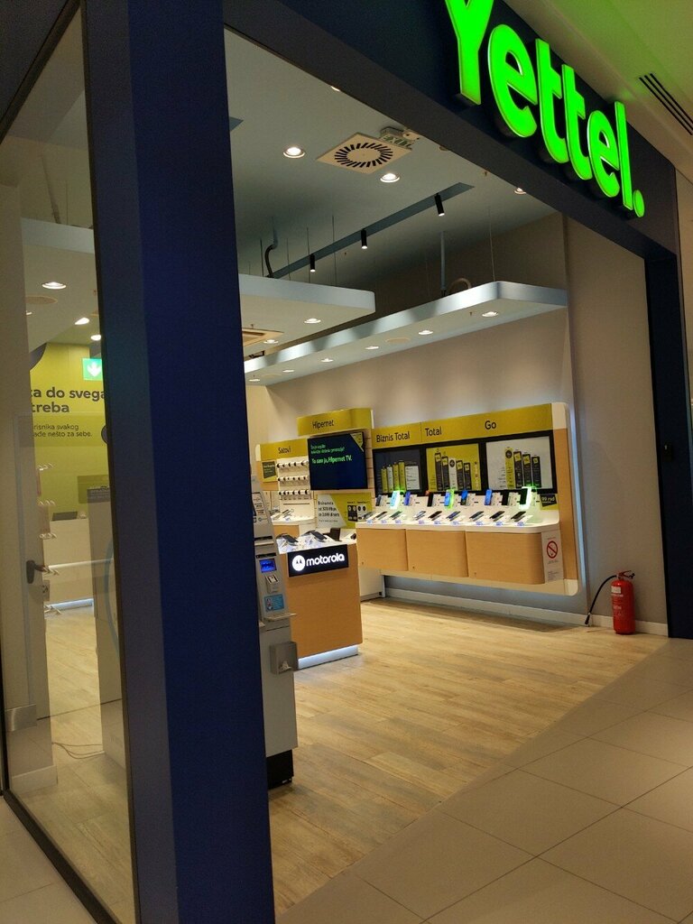 Cep telefonu ve aksesuarları satış mağazaları Yettel, Belgrad, foto
