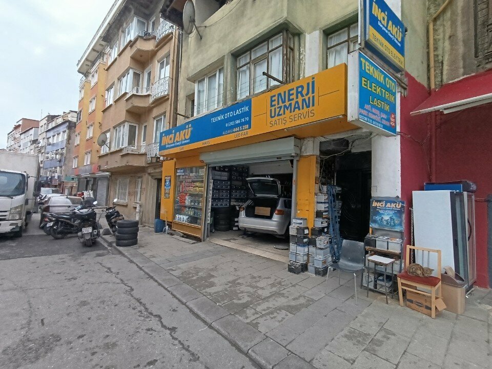 Otomobil servisi Teknik Oto Lastik, İstanbul, foto