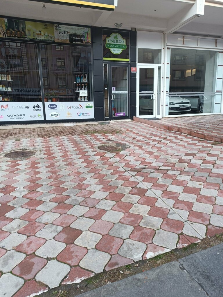 Kozmetik ve parfümeri mağazaları Yeşil Ilgaz Kozmetik, Ankara, foto
