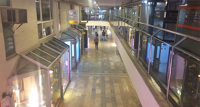 Giyim mağazası Moda Telaşı, İstanbul, foto