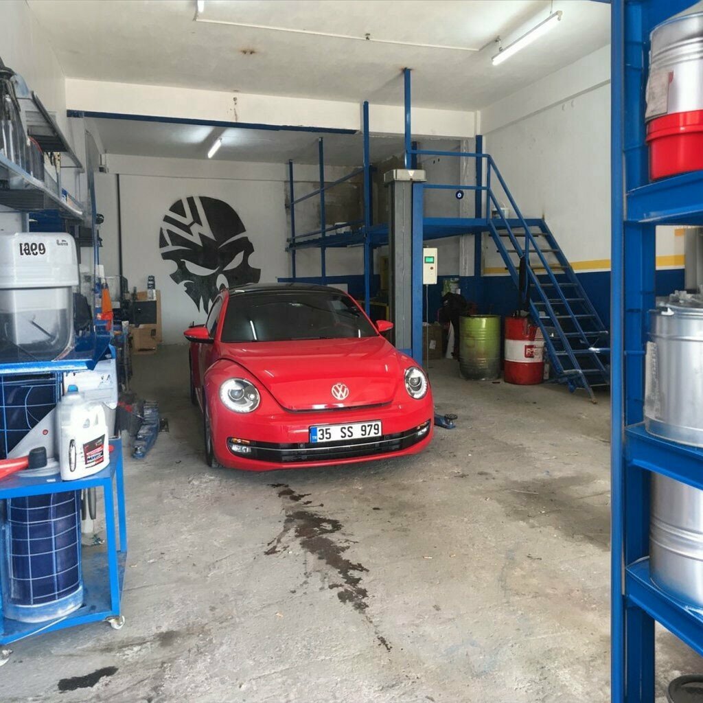 Otomobil servisi Vos World Özel Servis, İzmir, foto