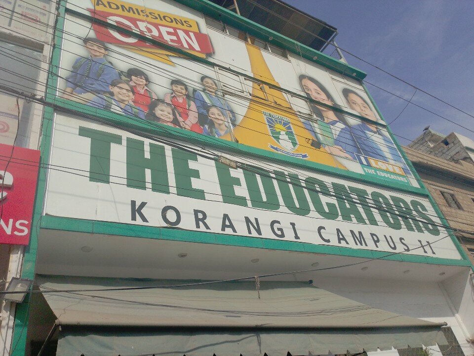 Eğitim merkezleri The educators, Karaçi, foto