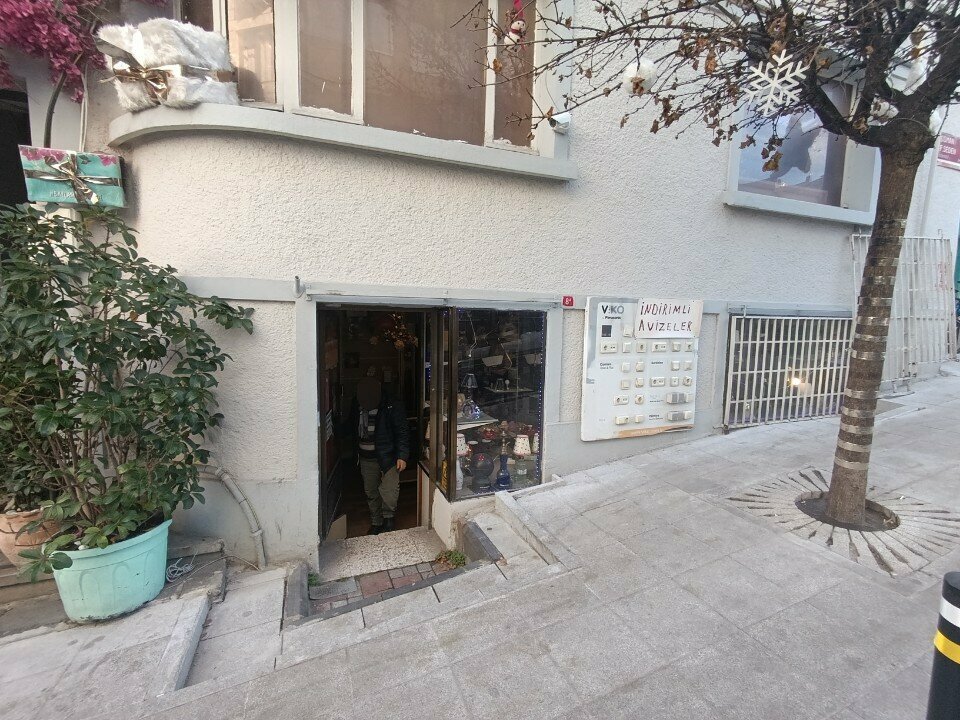 Lamba ve avize mağazaları Şahin Elektrik, İstanbul, foto