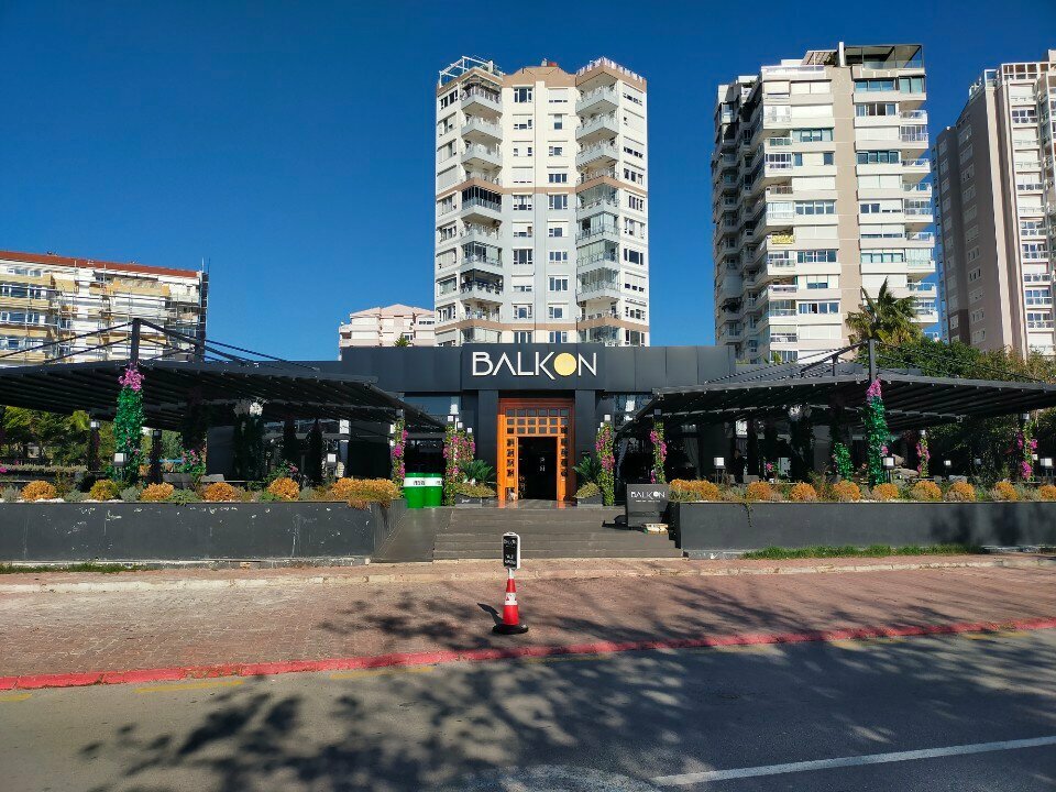 Kafe Balkon, Antalya, foto