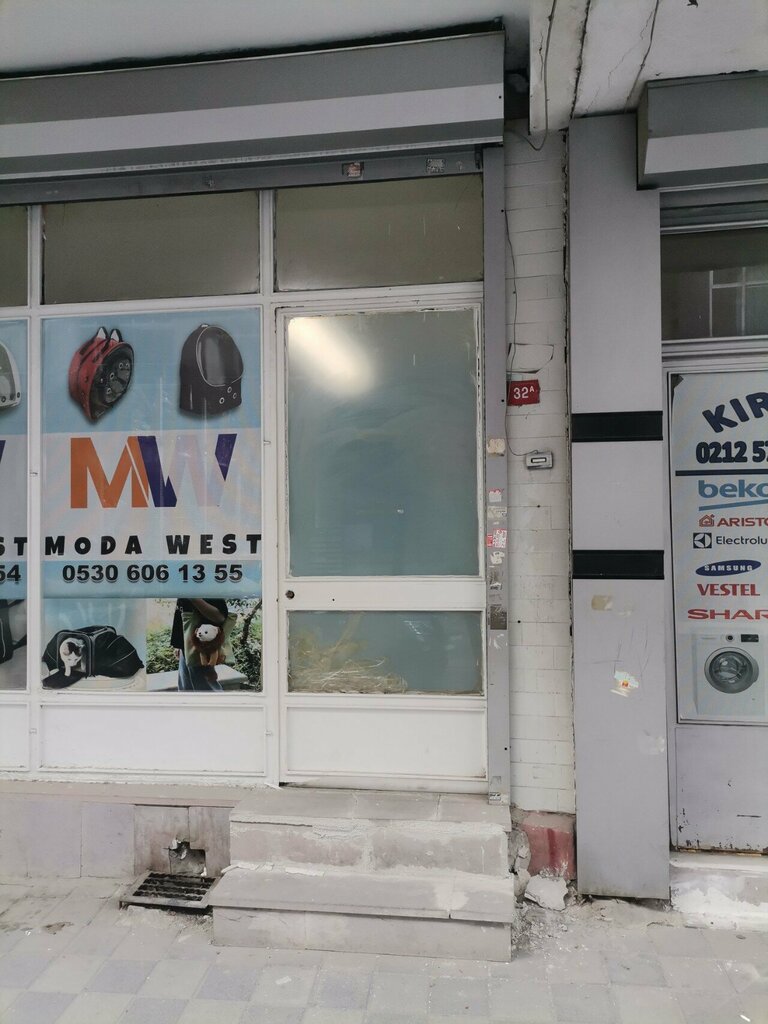 Su ve kanalizasyon sistemlerinin montaj ve bakımı Moda West, İstanbul, foto