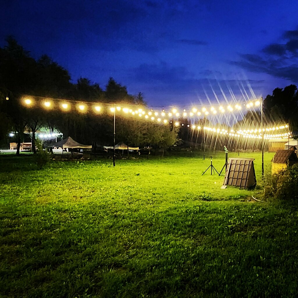 Piknik alanı Elza Garden, Kotayk, foto