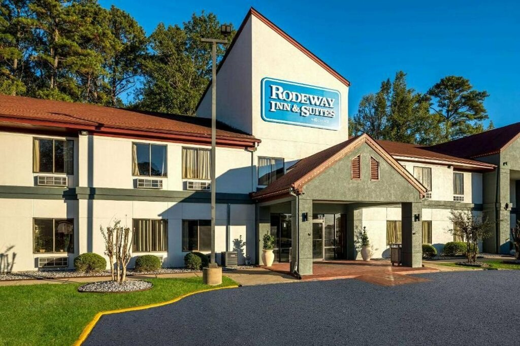 Otel Rodeway Inn, Brandon, foto