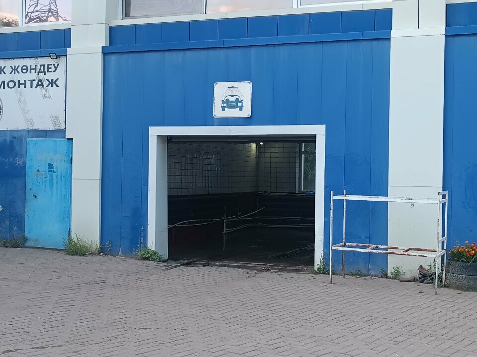 Oto lastik tamiri Tire service, Karağandı, foto