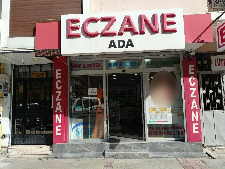 Eczaneler Ada Eczanesi, İzmir, foto