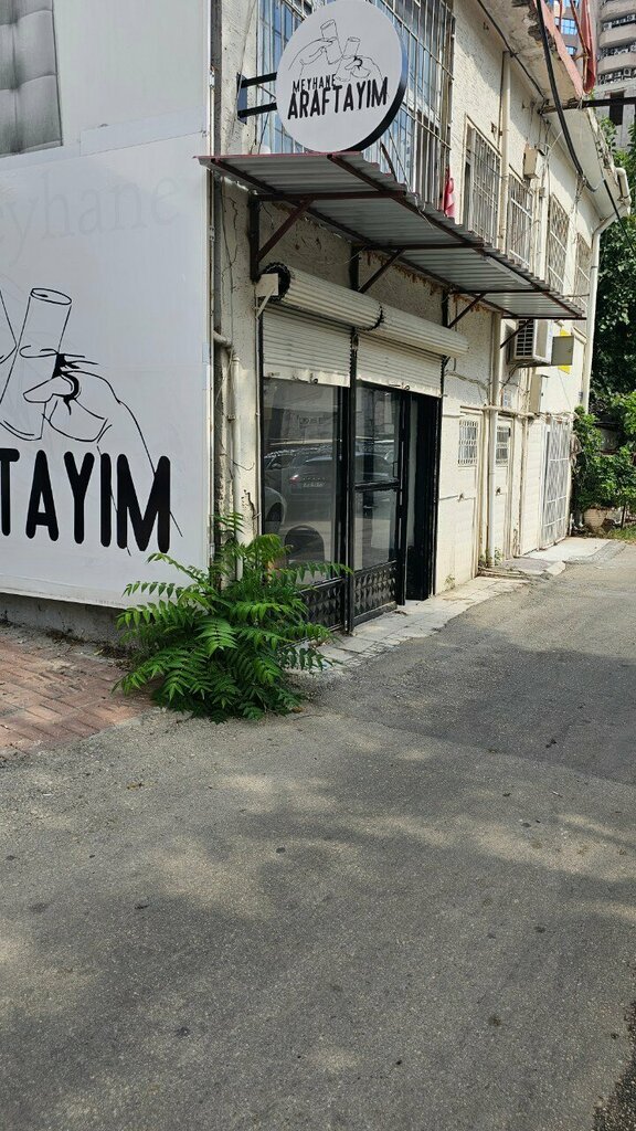 Kafe Meyhane Araftayım, Adana, foto