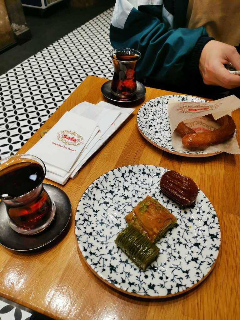 Pastacılık üretimi Tatlıcı Safa, İstanbul, foto