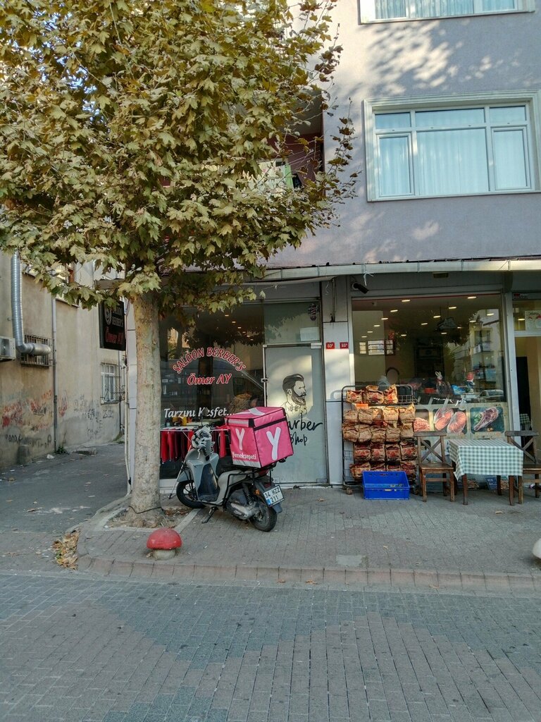 Berberler Saloon Barber's Ömer Ay, İstanbul, foto